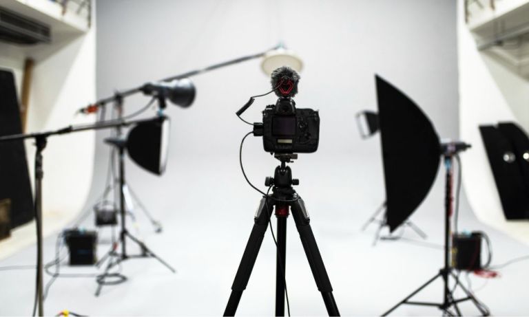 A Complete Guide For Product Photography Lighting Setup