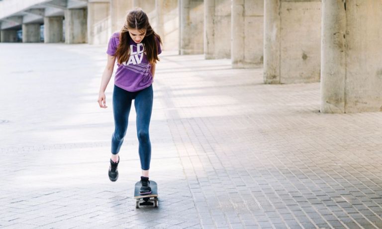 Top 11 T-Shirt Photoshoot Ideas For Your Next Fashion Shoot