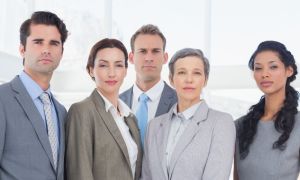 Headshot Pricing Guide: How Much Do Headshots Cost In 2025